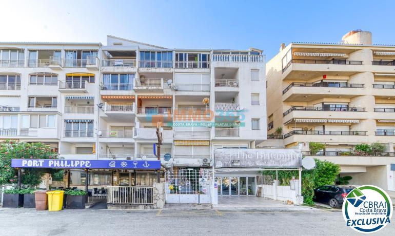 Charming renovated studio with canal views in Port Grec – Empuriabrava